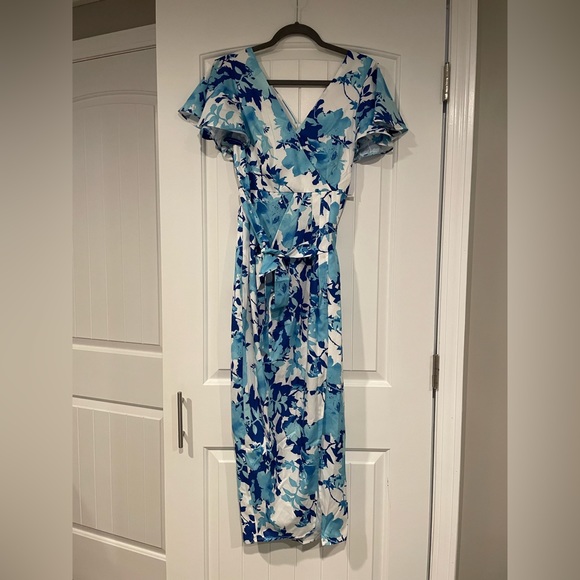 Style State | Dresses | Nwt Style State Blue Floral Print Midi Dress ...